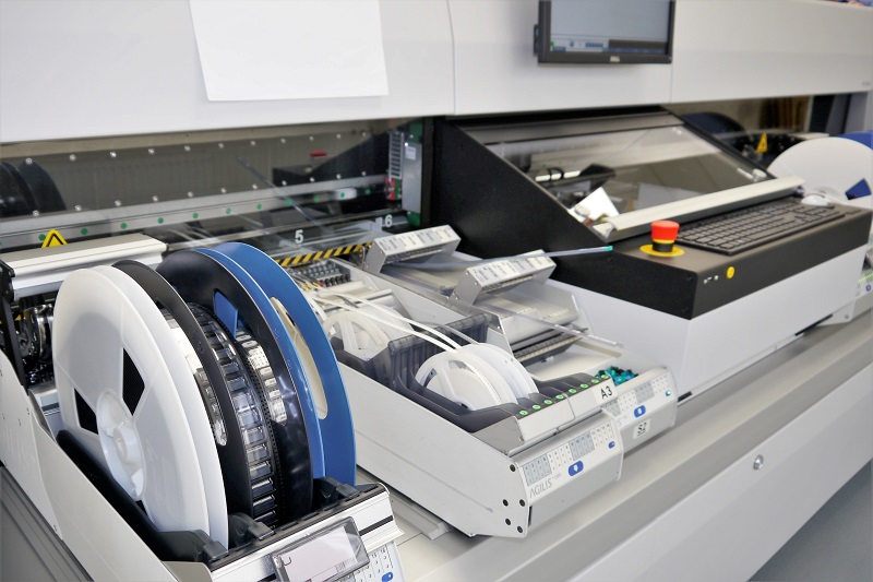 SMD-Bestückung: Alle Infos rund um unsere SMT-Dienstleistung